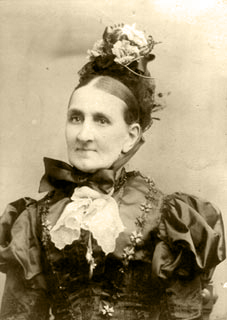 Chapter 02 Richard Hutchinson Rennie and Jane Stanbury